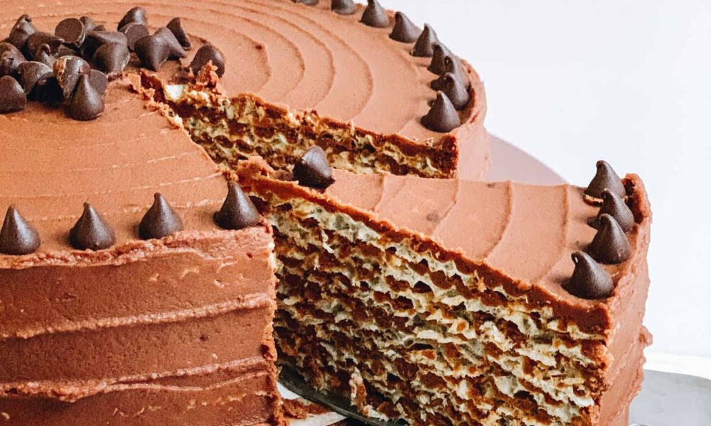 No-bake wafer cake, a simple and delicious dessert
