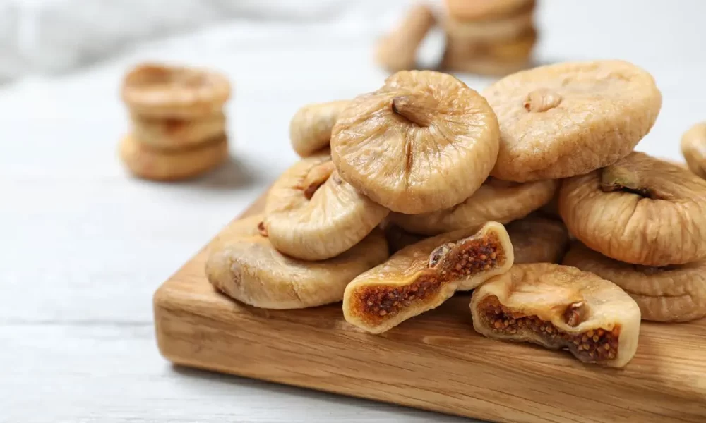 How to make dried figs at home (and the properties of the fruit)