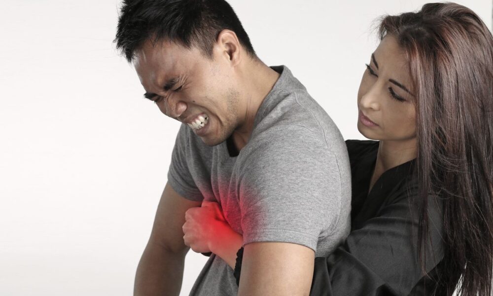 How the Heimlich maneuver is practiced and what it is used for